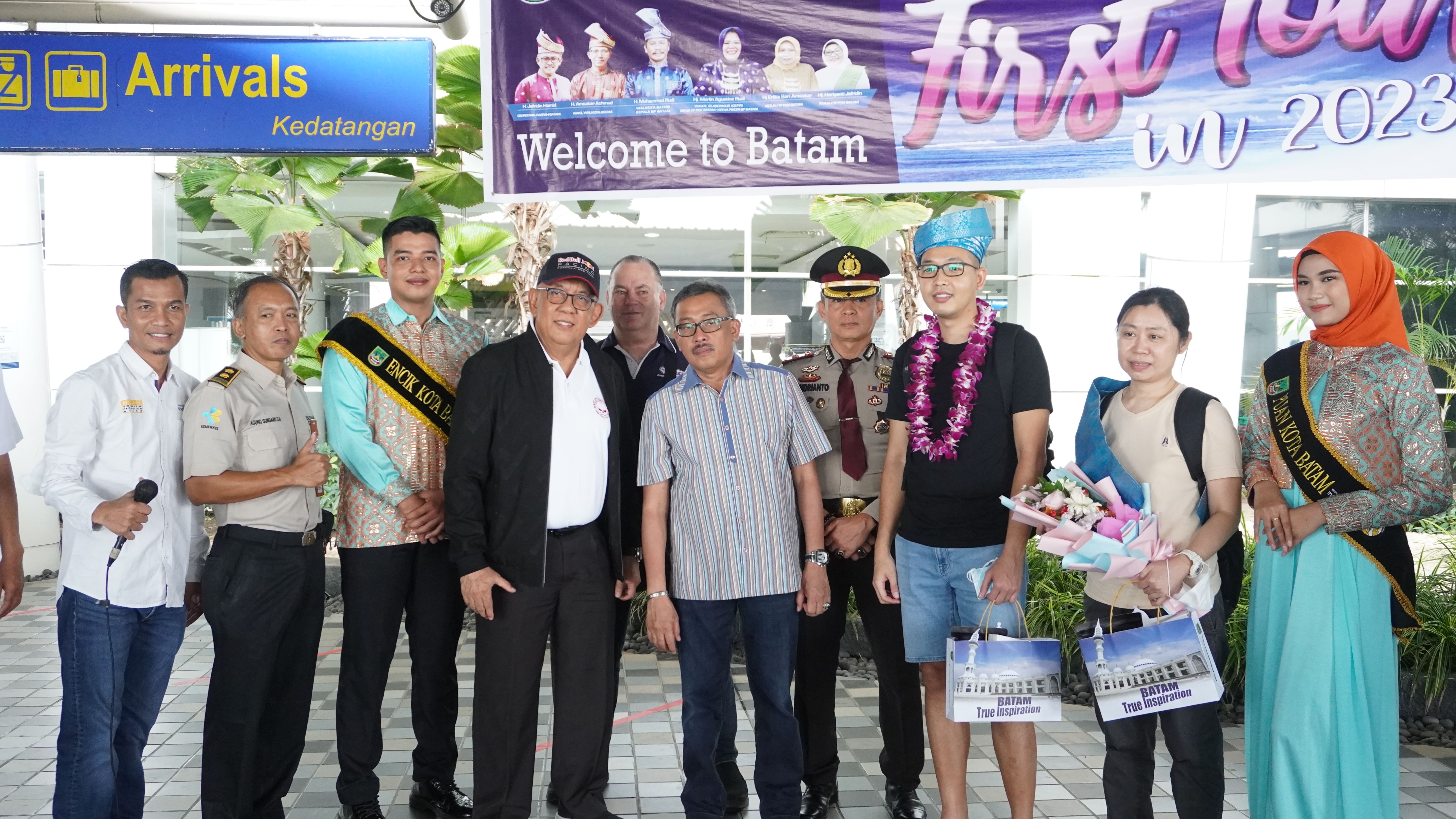 Terminal Internasional Sekupang